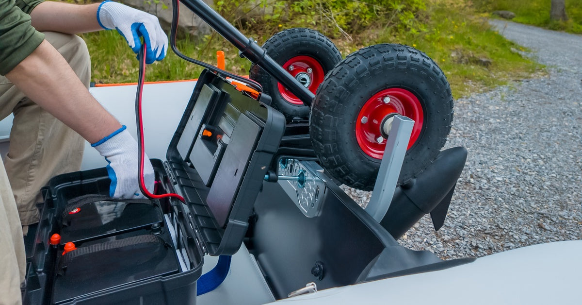 10 Tips for Installing a Battery Tray on Your Boat